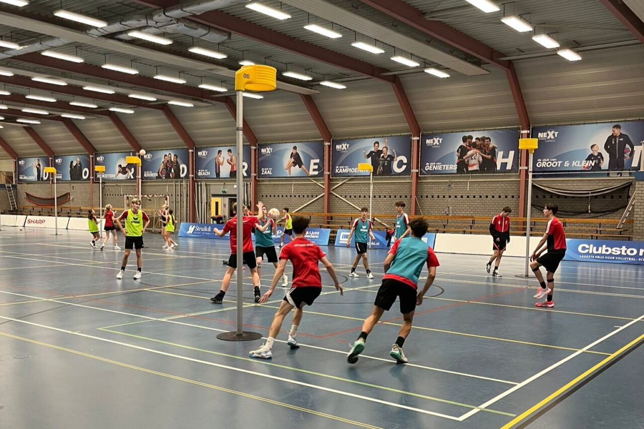 Ontwikkeling en verbinding in de Korfbalklas van RTC Dordt Sport - KNKV